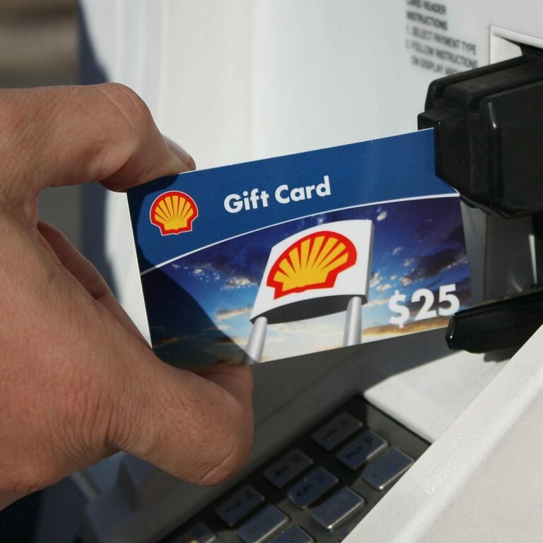 25 Gifts for New Drivers (That They Will Actually Use) • GiftMighty